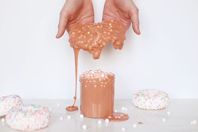 DIY Crunchy Hot Cocoa Slime Recipe with Foam Marshmallows - Shrimp ...